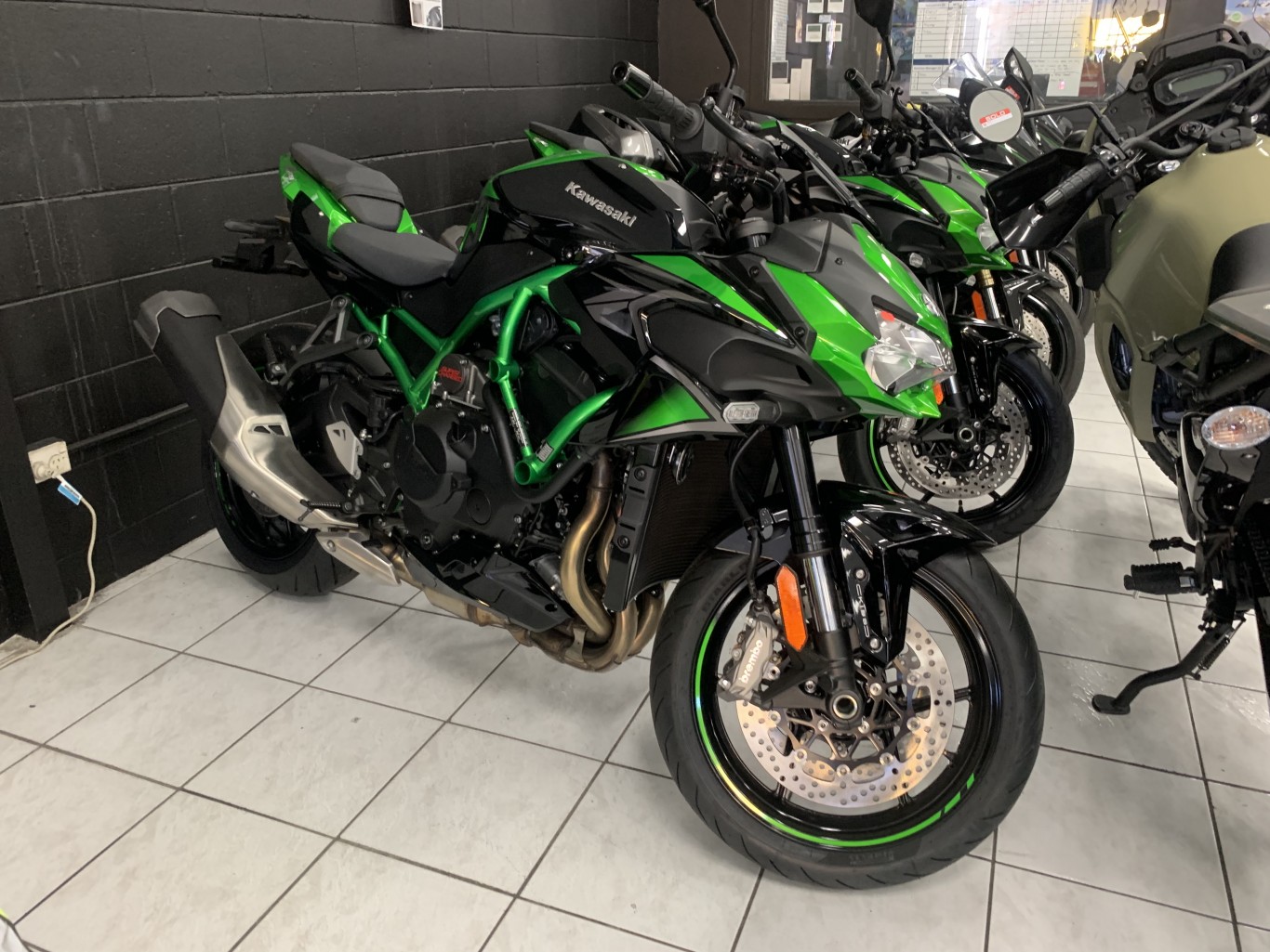 For those on the fence.. about the ZH2…. - Z H2 - Main Chat - Kawasaki Z H2