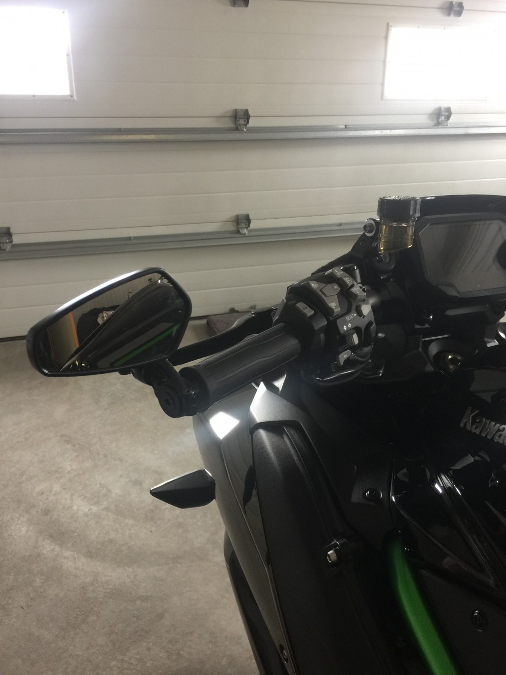 short mirror - Modifications, Accessories, and Appearance - Kawasaki Z H2