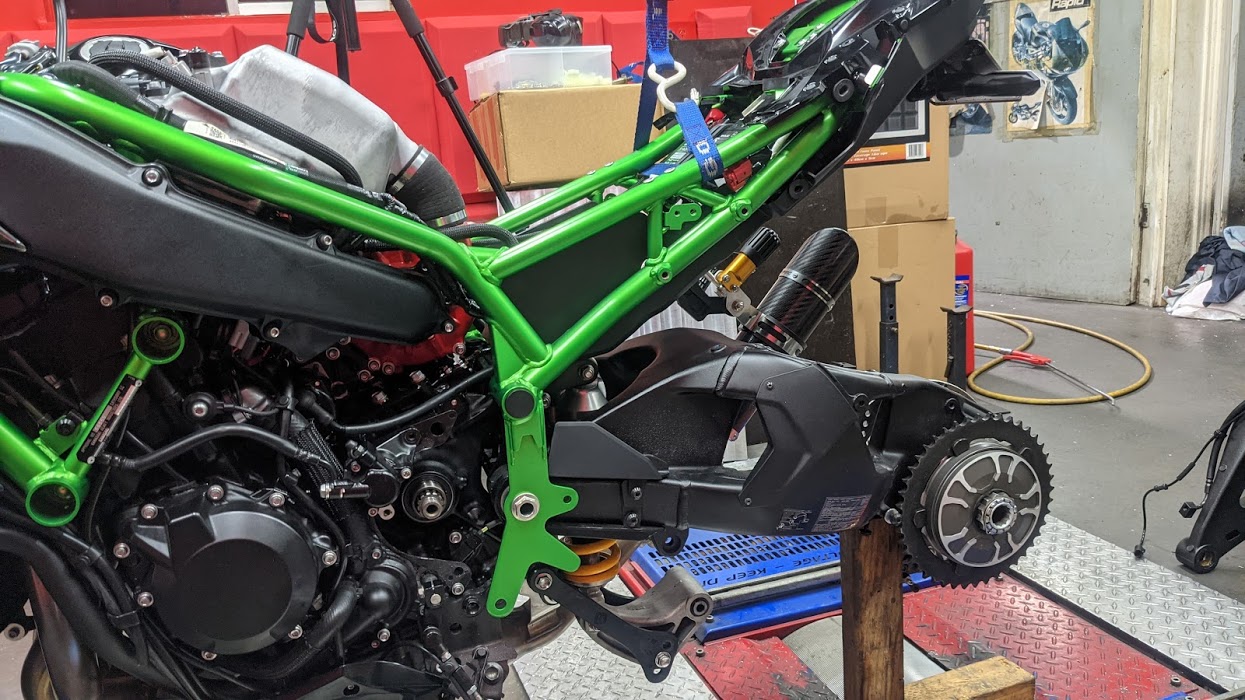 Anyone fitted a single sided swingarm ? - Modifications, Accessories ...